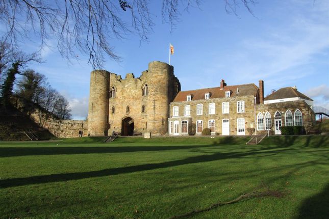 Priory Road, Tonbridge TN9, 4 bedroom town house for sale - 64256291 ...