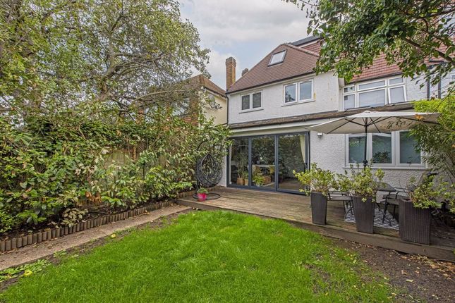 Whitton Road Twickenham Tw1 6 Bedroom Semi Detached House For Sale