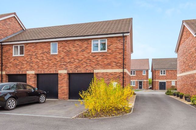 Kingside, Grove, Wantage OX12, 2 bedroom property for sale - 58433172 ...