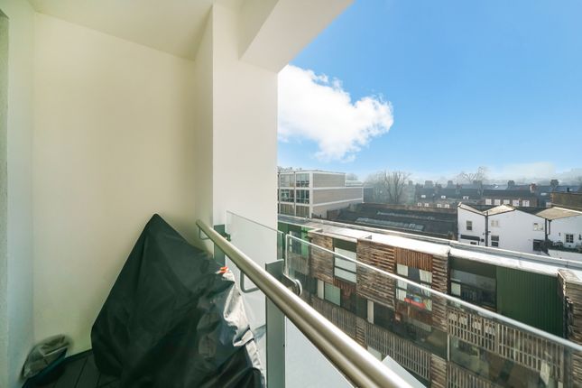 Lovibond Lane, Greenwich SE10, 2 bedroom flat for sale - 70563821 ...