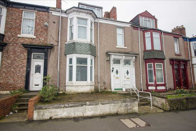 Dean Road, South Shields NE33, 2 bedroom flat to rent - 67034496 ...