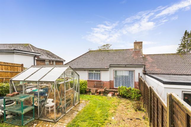 Wilmington Close Patcham Brighton Bn1 2 Bedroom Semi Detached