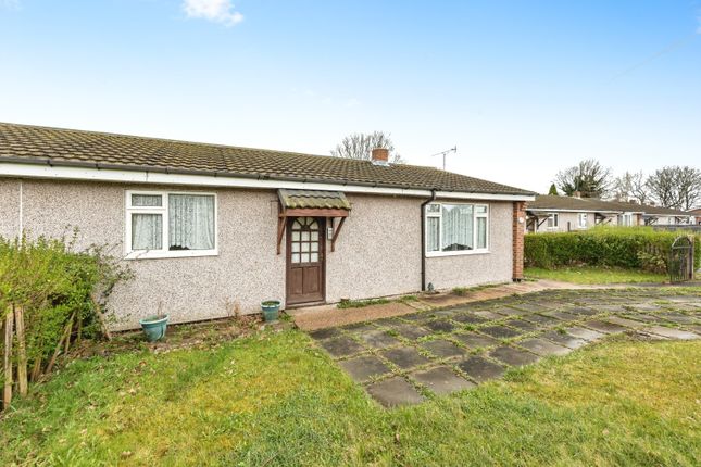 Grove Drive, South Kirkby WF9, 3 bedroom semi-detached bungalow for ...