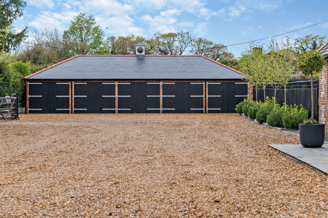 East Cholderton, Andover, Hampshire SP11, 5 bedroom detached house for ...