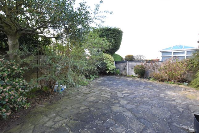 Whitkirk Close, Leeds, West Yorkshire LS15, 3 bedroom bungalow for sale ...