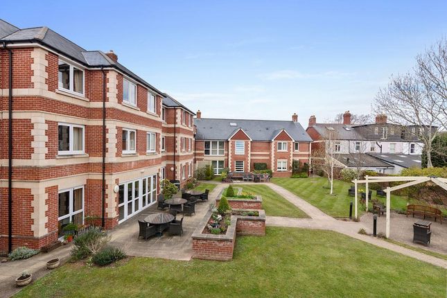 Flats for Sale in Glenside Court, Tygwyn Road, Penylan, Cardiff CF23 ...