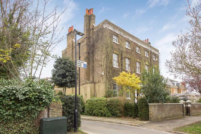 Langham House Close, Ham Common, Richmond TW10, 2 bedroom flat for sale ...