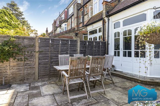 Oakfield Road, London N14, 4 bedroom terraced house for sale - 68207744 ...