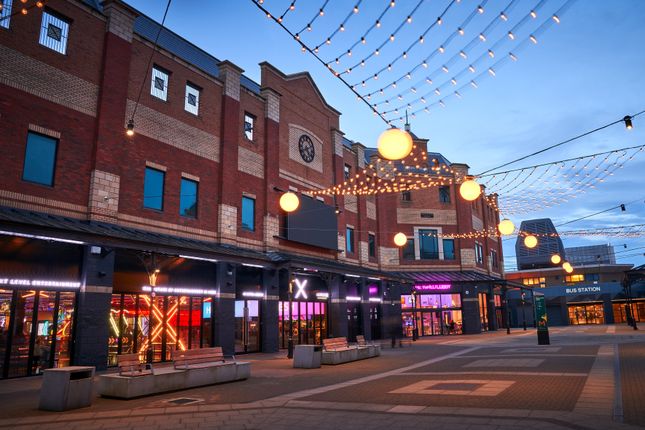 Captain Cook Square, Middlesbrough TS1, retail premises to let ...