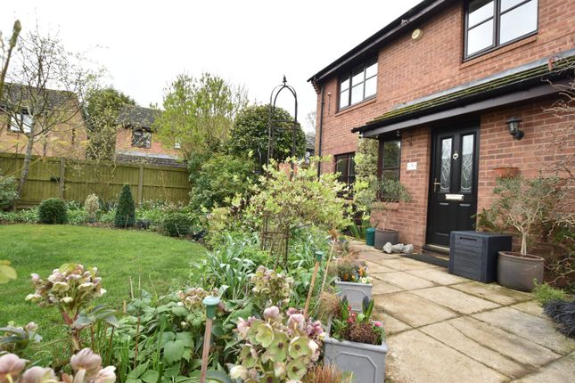 St. James Close, Harvington, Evesham, Worcestershire WR11, 5 bedroom ...