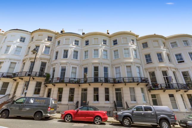 Eaton Place, Brighton BN2, 2 bedroom flat for sale - 61843278 ...