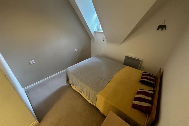 John Cullis Gardens, Leamington Spa CV32, 2 bedroom flat to rent ...