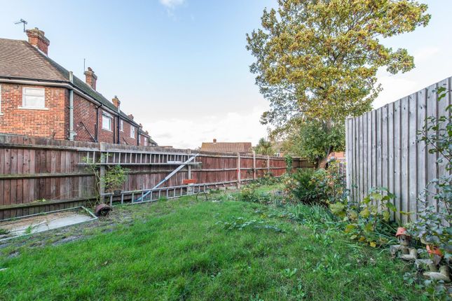 Joyce Green Lane Dartford Da1 3 Bedroom End Terrace House For Sale
