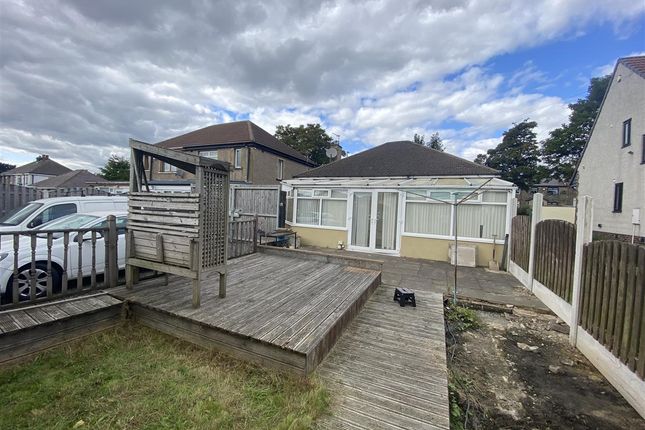 Tyersal Road, Tyersal, Bradford BD4, 2 bedroom bungalow to rent ...