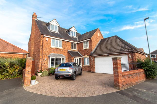 Orchard Park, Mapperley Plains, Nottingham NG3, 5 bedroom detached ...