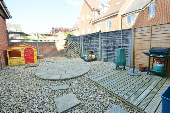 Sir John Fogge Avenue, Repton Park, Ashford, Kent TN23, 4 bedroom ...