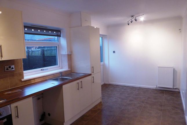 Bishop Alcock Road, Hull HU5, 2 bedroom terraced house to rent ...