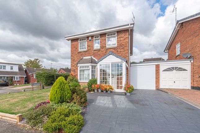 Lydney Close, Church Hill North, Redditch B98, 3 bedroom link-detached ...