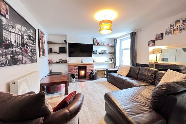 Main Street, Barry CF63, 2 bedroom property for sale - 65436387 ...