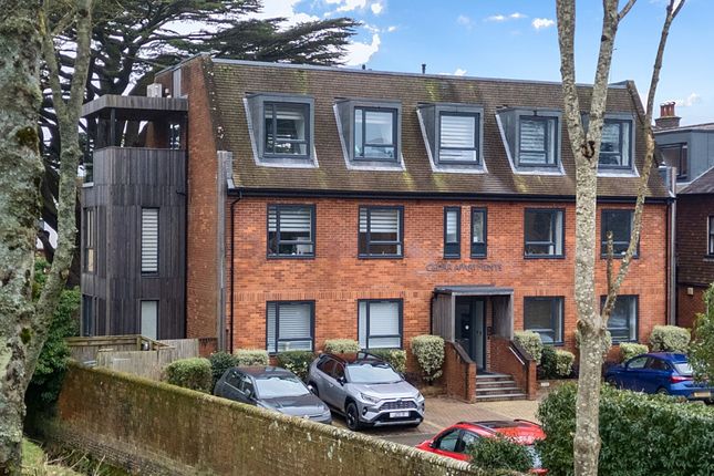College Street, Petersfield GU31, 3 bedroom flat for sale - 69456485 ...