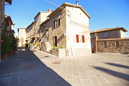 Fabro, Fabro, Terni, Umbria, Italy, 2 bedroom town house for sale ...