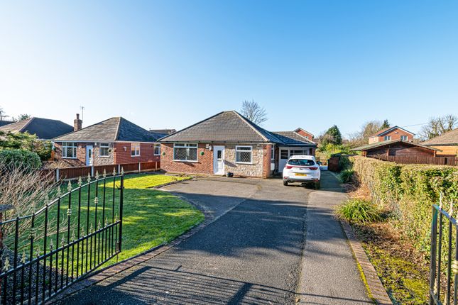 Cinnamon Lane Fearnhead Warrington Wa2 3 Bedroom Detached Bungalow