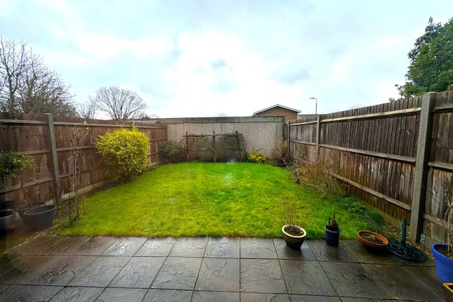 Robin Way, Guildford GU2, 3 bedroom semi-detached house for sale ...