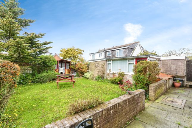 Santon Close, Wesham, Preston, Lancashire PR4, 4 bedroom semi-detached ...
