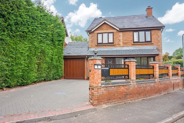 4 bed detached house for sale in Shrubbery Close, Walmley, Sutton ...