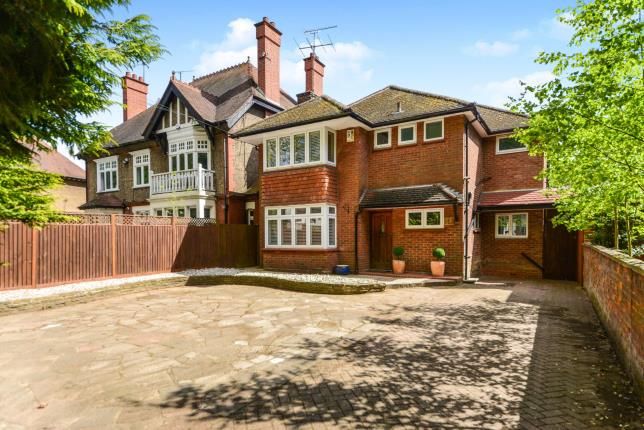 Homes for Sale in London Road, Luton LU1 - Buy Property in London Road ...