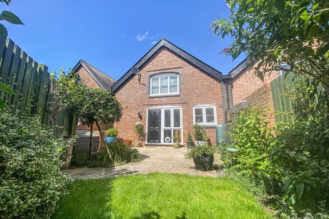 Ledburn, Leighton Buzzard LU7, 2 bedroom barn conversion for sale ...