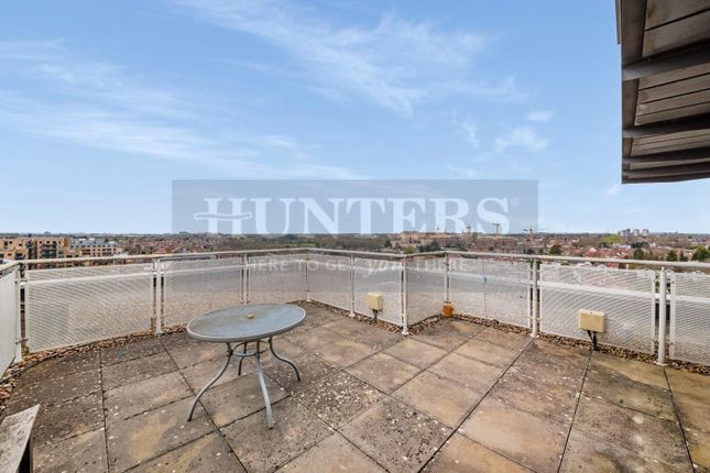 Prince Regent Road, Hounslow TW3, 3 bedroom flat for sale - 66987348 ...