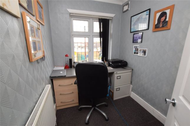 5 Bed End Terrace House For Sale In Canon Avenue Chadwell Heath Rm6
