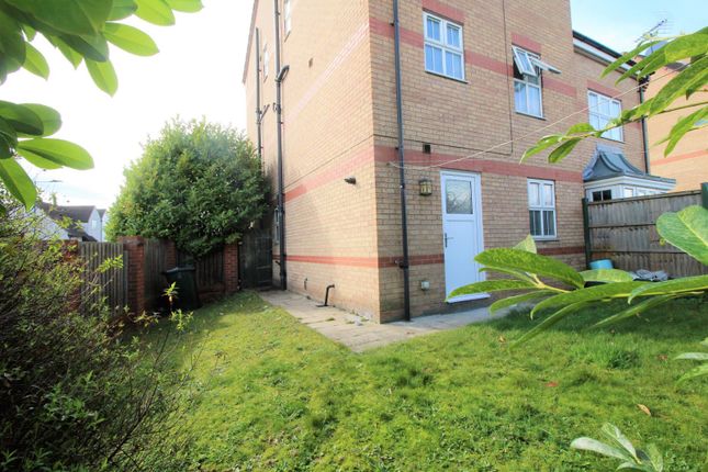 Turnberry Mews, Stainforth, Doncaster, South Yorkshire DN7, 3 bedroom semi-detached house for ...