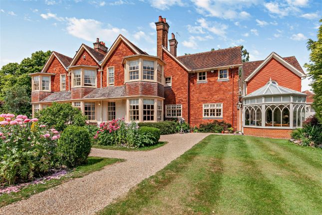 Homes for Sale in Lingfield - Buy Property in Lingfield - Primelocation