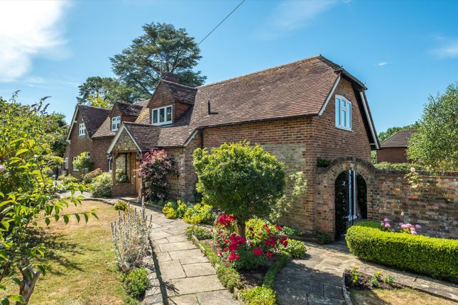 The Cylinders, Fernhurst, Haslemere, West Sussex GU27, 4 bedroom ...