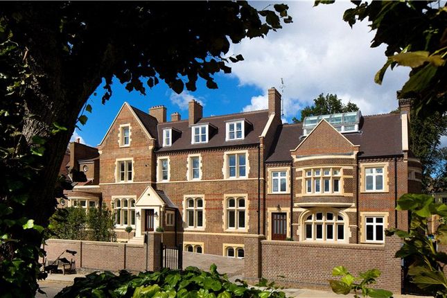 Netherhall Gardens, Hampstead, London NW3, 3 bedroom flat for sale ...
