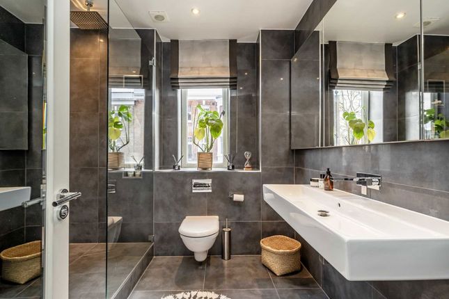 Photos of Tedworth Square, London SW3 - 66896217 | PrimeLocation