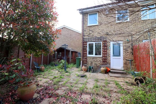 Pytchley Close, Luton, Bedfordshire LU2, 2 bedroom end terrace house ...