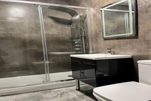 Lime Tree Way, Basingstoke RG24, 2 bedroom flat to rent - 64239651 ...