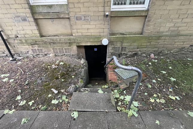 Walmer Villas, Manningham, Bradford BD8, 10 bedroom block of flats for ...