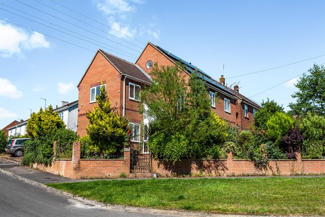 Homes for Sale in Devizes - Buy Property in Devizes - Primelocation