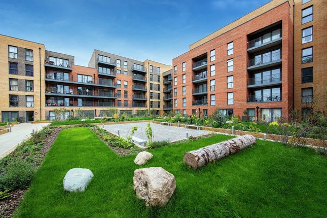 Pump Lane, Hayes UB3, 2 bedroom flat for sale - 64119478 | PrimeLocation