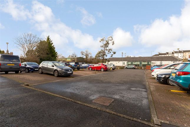 Clarkston Road, Glasgow G44, 2 bedroom flat for sale - 66921254 ...