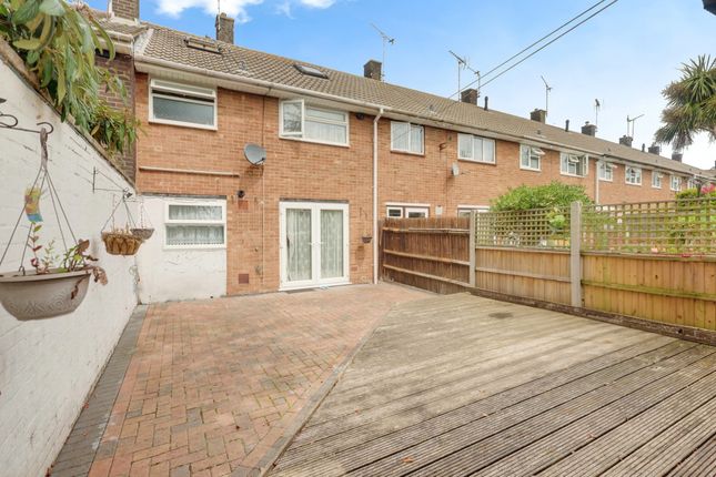 Whitmore Way, Basildon SS14, 2 bedroom terraced house for sale ...