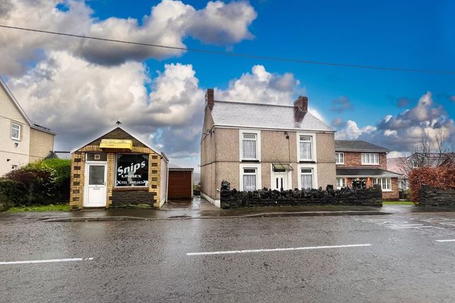 Neath Road, Rhos, Pontardawe, Swansea SA8, 3 bedroom detached house for ...