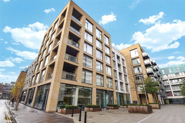 Flats for Sale in Golden Lane Estate, London EC1Y - Golden Lane Estate ...