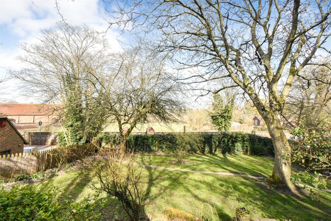 Turrett Cottage, Old Basing, Basingstoke, Hampshire RG24, 4 bedroom ...