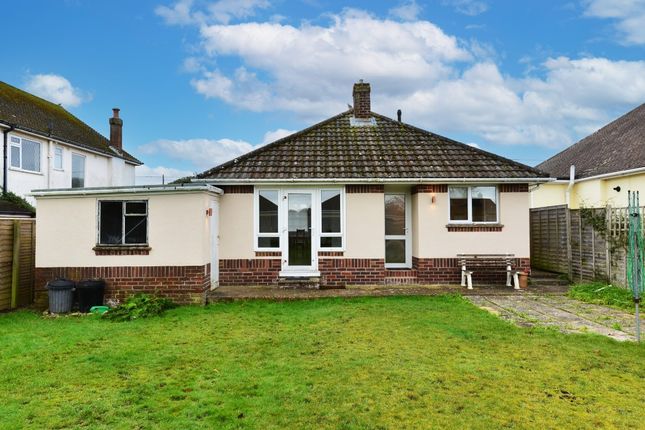 Sea Road Barton On Sea New Milton Bh25 2 Bedroom Bungalow For Sale
