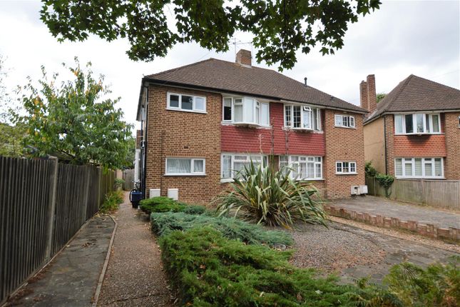 Bramley Close Whitton Twickenham Tw2 2 Bedroom Maisonette For Sale